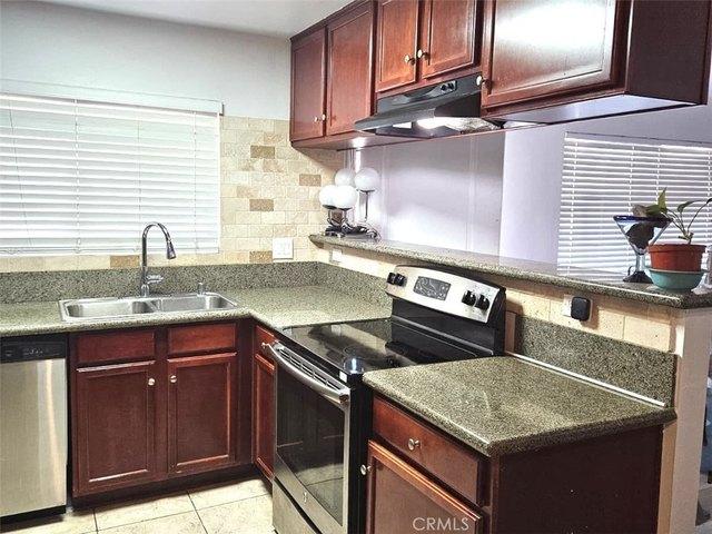 12805 Mapleview St Unit 18, Lakeside, CA 92040