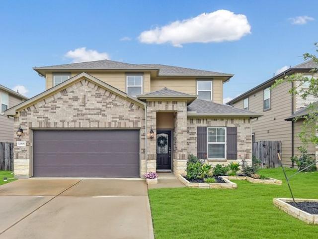 12806 N Winding Pines Dr, Tomball, TX 77375