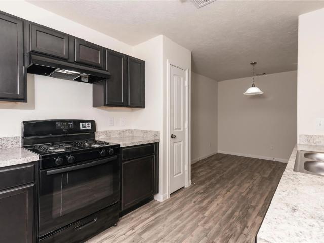 12806 Roccos Trail