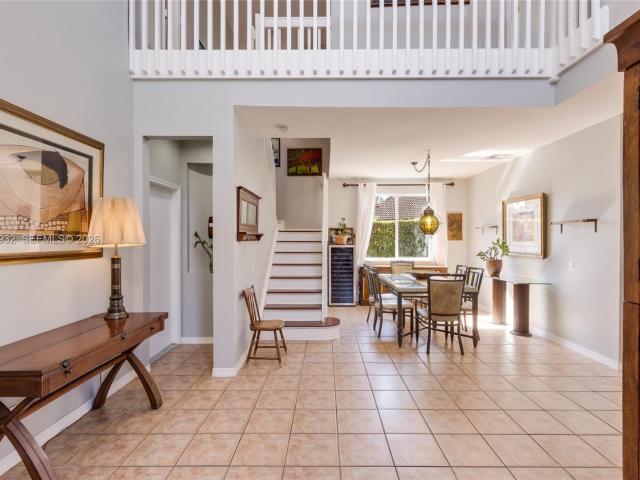 1280 Majesty Ter, Weston, FL 33327 | MLS #A12063