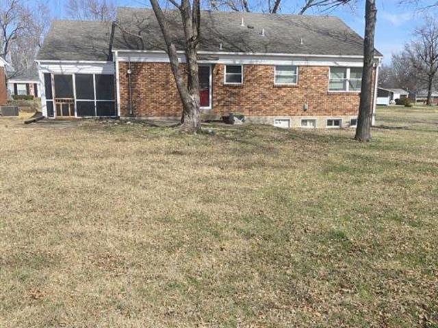 1280 Old York Dr, Florissant, MO 63033 | MLS #26001 | Compass