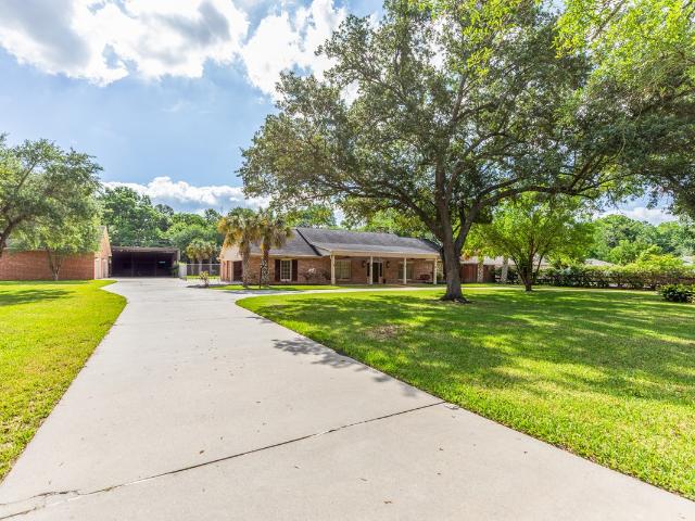 1280 Cherokee Lane