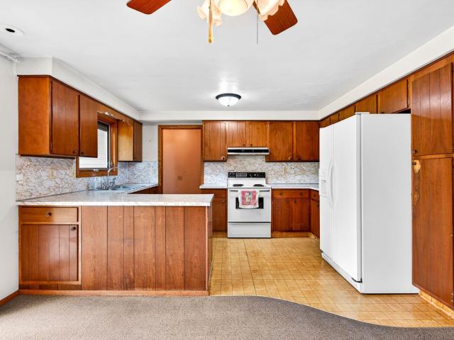 1280 frances way