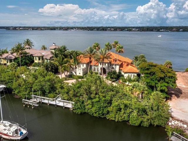 1280 Hidden Harbor Way, Sarasota, FL 34242