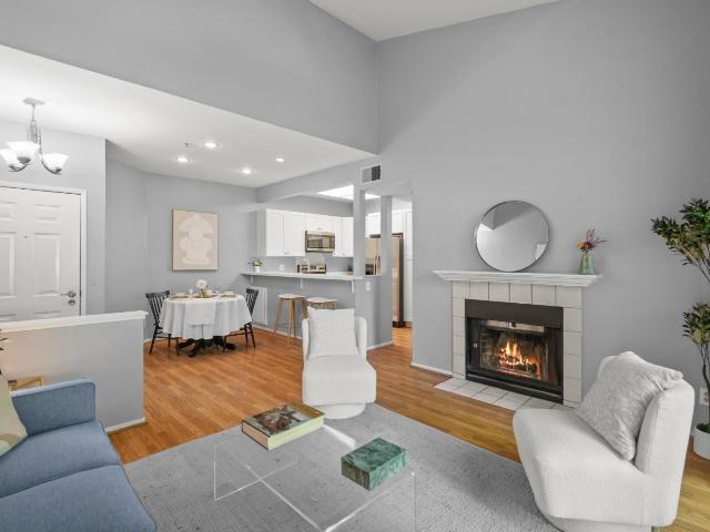 1280 Stanhope Lane 338
