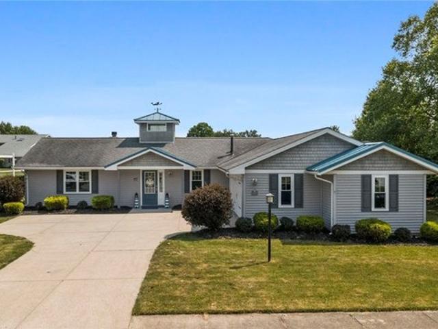 1280 Surfside Cir, Reminderville, OH 44202