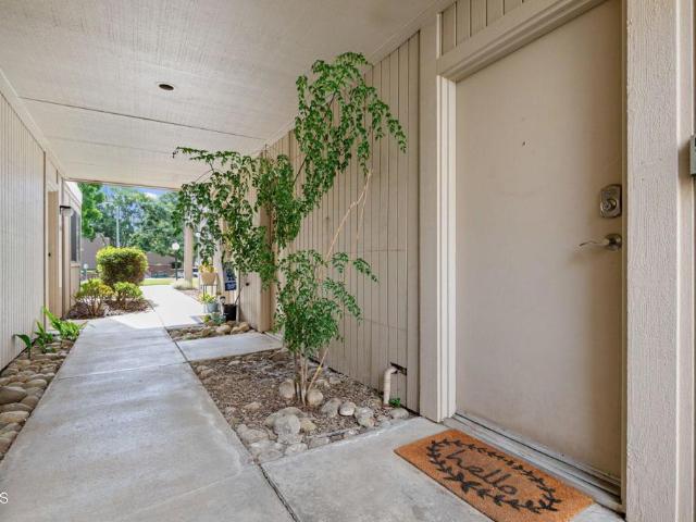 1280 Seacliff Court 2
