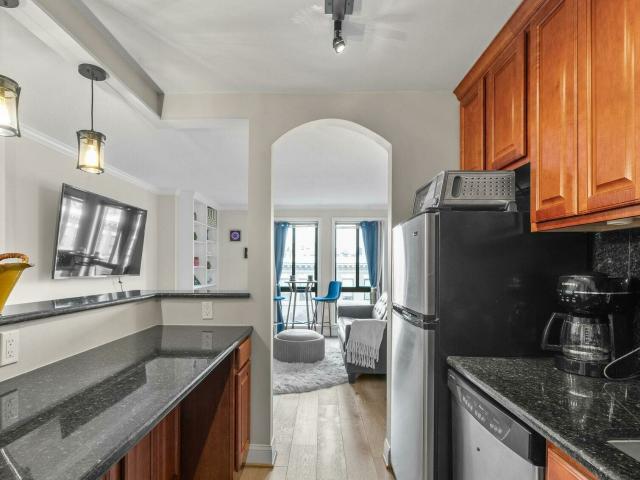 1280 21st Street NW 505, Washington, US, DC