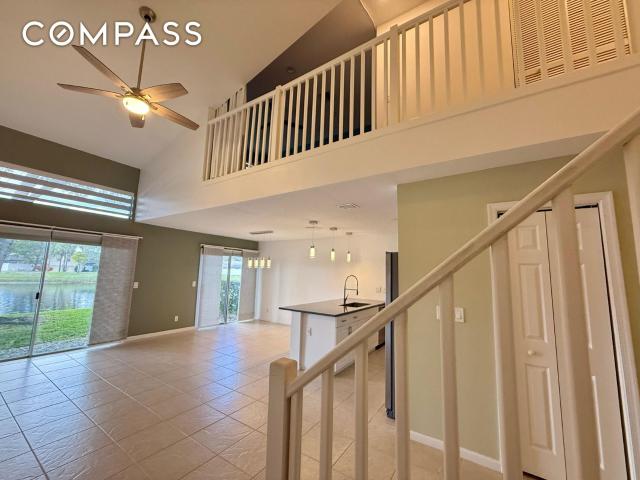 12813 Woodmill Dr, Palm Beach Gardens, FL