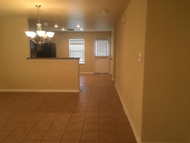 12811 Kingston Point Lane