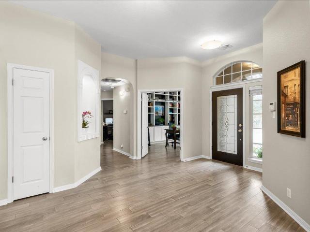 12811 Mcnelly Trl
