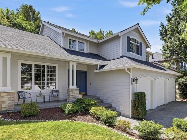 12811 SE 302nd St, Auburn, WA 98092