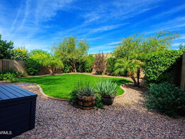 12812 W Caraveo Pl, Peoria, AZ 85383 | MLS #6962 | Compass