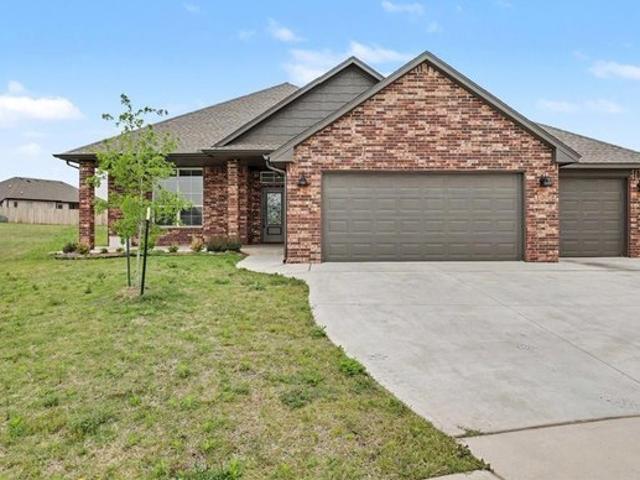 12812 NW 141st Cir, Yukon, OK 73099