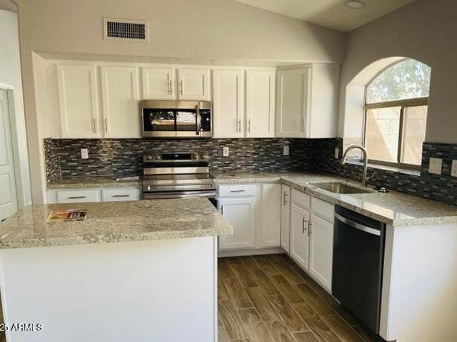 12817 W Alvarado Road