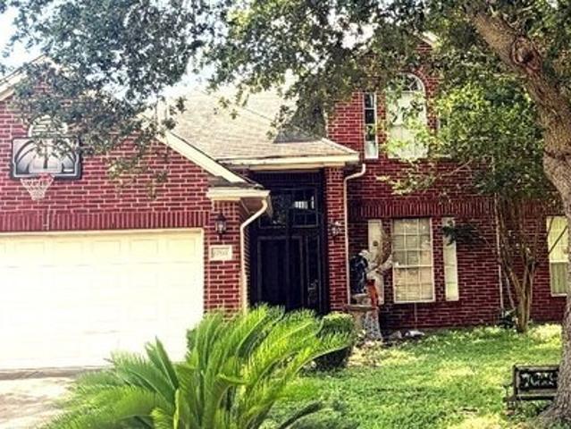 12815 Bonnie Ln, Stafford, TX 77477