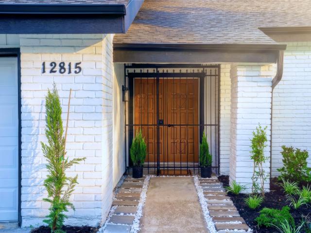12815 Braewood Glen Lane