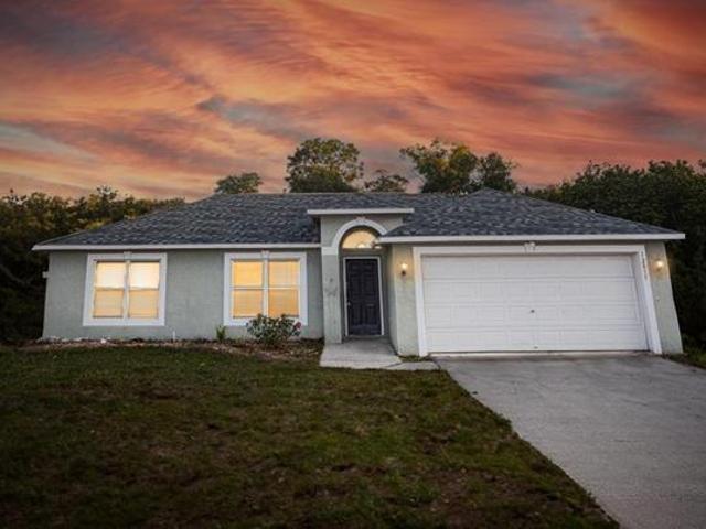 12815 Linden Dr, Spring Hill, FL 34609