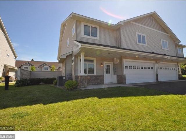 1281 County Road D Circle Cir E, Vadnais Heights, MN 55109