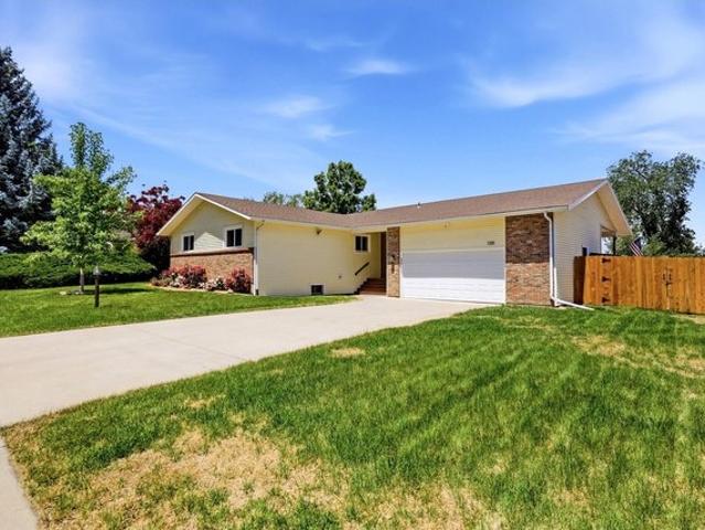 1281 E 21st Ct, Loveland, CO 80538