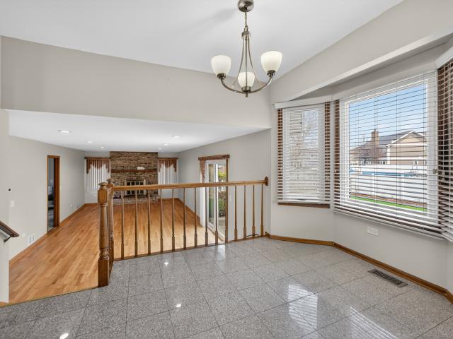 1281 Scarlet Dr, Addison, IL 60101 | MLS #12635