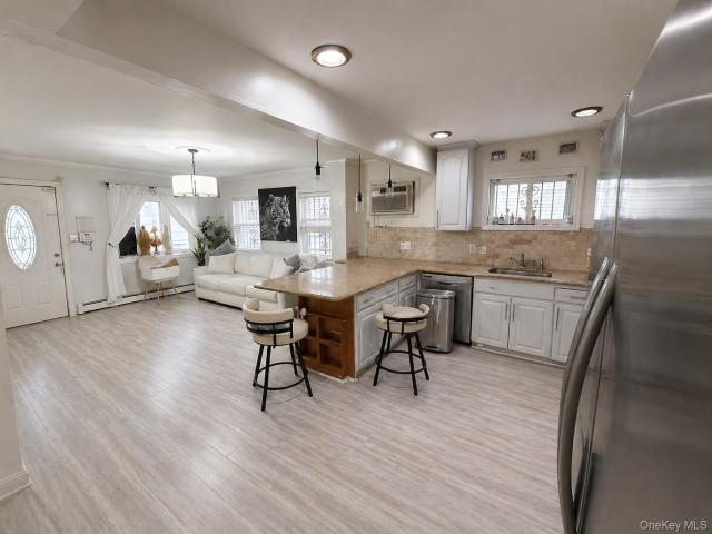 12823 Van Wyck Expressway