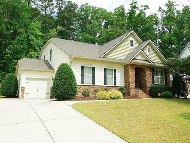 12820 Edsel Dr, Raleigh, NC 27613