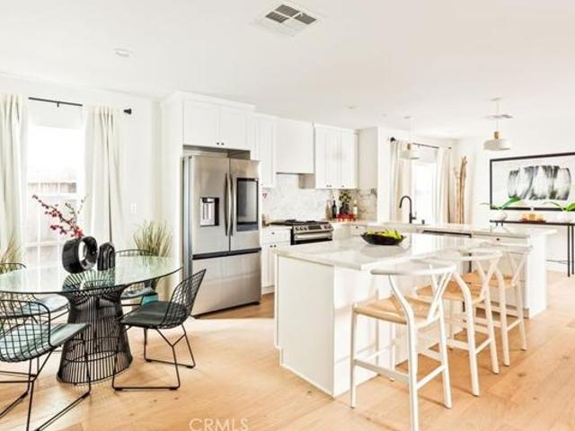 12820 Short Ave, Los Angeles, CA 90066
