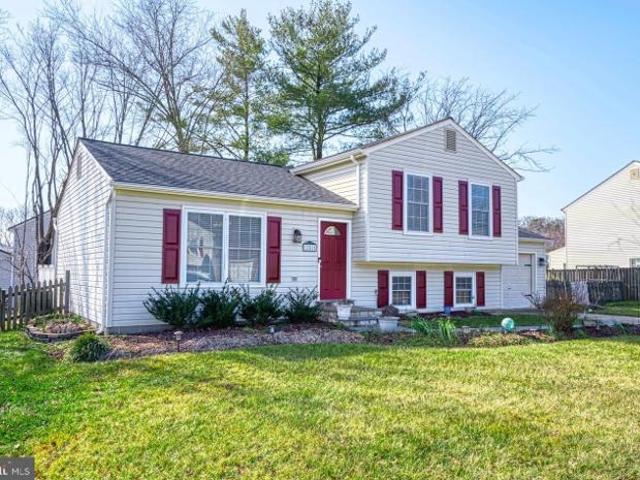 12821 Flagship Ave, Herndon, VA 20170