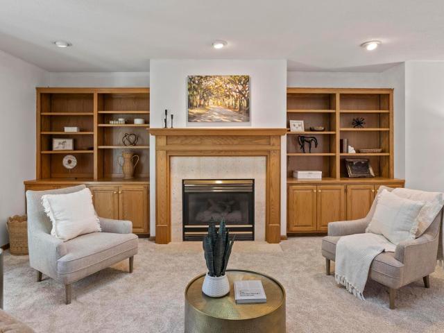 12827 Dover Court