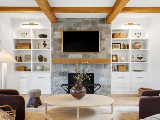 12825 Stephen Pl