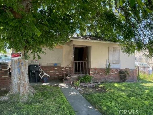 12829 S Stoneacre Ave, Compton, CA 90221