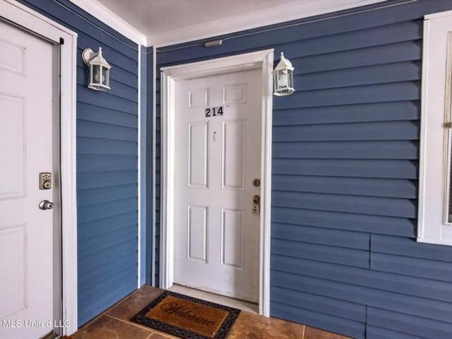1282 Beach Blvd Apt 214, Biloxi, MS 39530