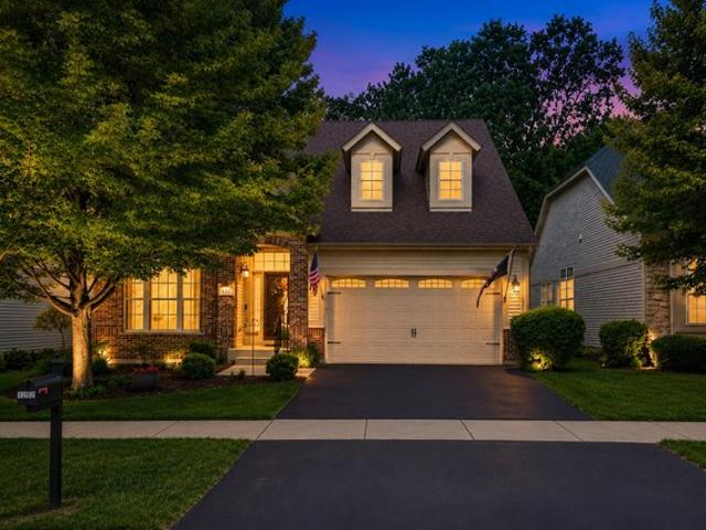 1282 Everwood Ln, Aurora, IL 60505