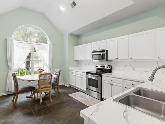 1282 Fenwick Plantation Rd, Johns Island, SC 29455