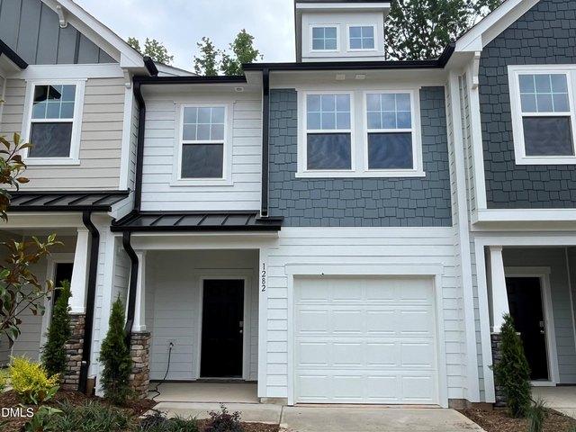 1282 Hammond Dr, Mebane, NC 27302