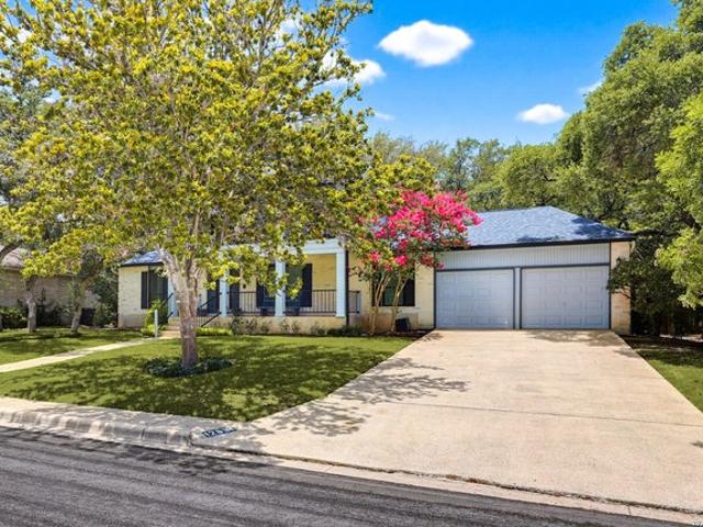 12831 Castle George St, San Antonio, TX 78230
