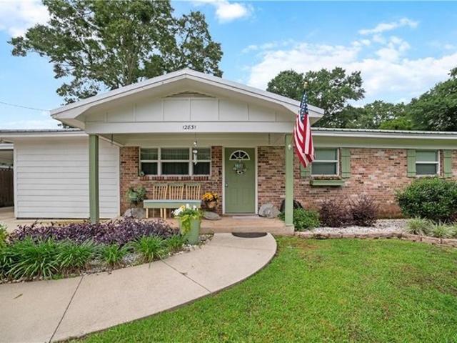12831 Saeger Rd, Grand Bay, AL 36541