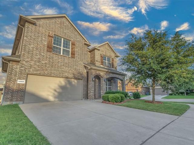 12836 Palancar Dr, Fort Worth, TX 76244