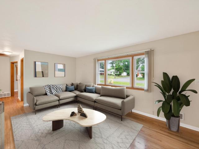 1283 Burke Avenue E
