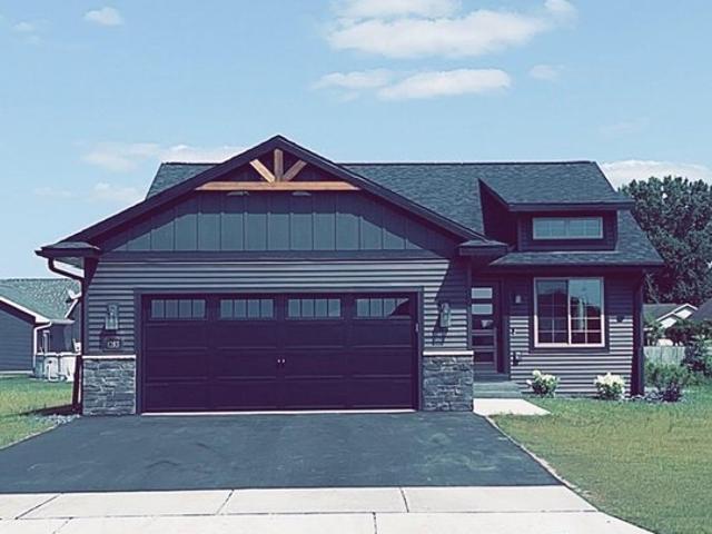 1283 Carli Ct, Chippewa Falls, WI 54729