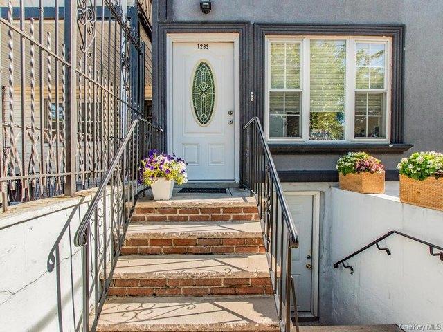 1283 E 223rd St, Bronx, NY 10466