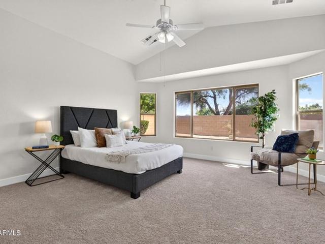 1283 E Elm Rd, San Tan Valley, AZ 85140