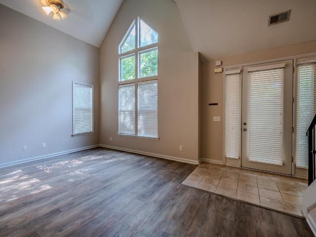 1283 island harbor dr