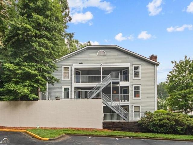 1283 Keys Lake Dr NE, Brookhaven, GA 30319