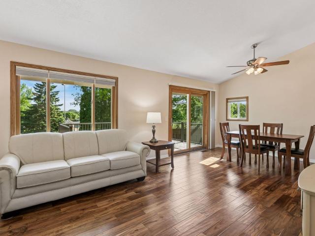 1283 th Avenue N