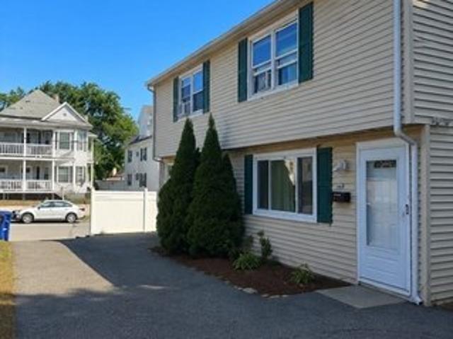 128 128A Bowdoin St, Lawrence, MA 01843