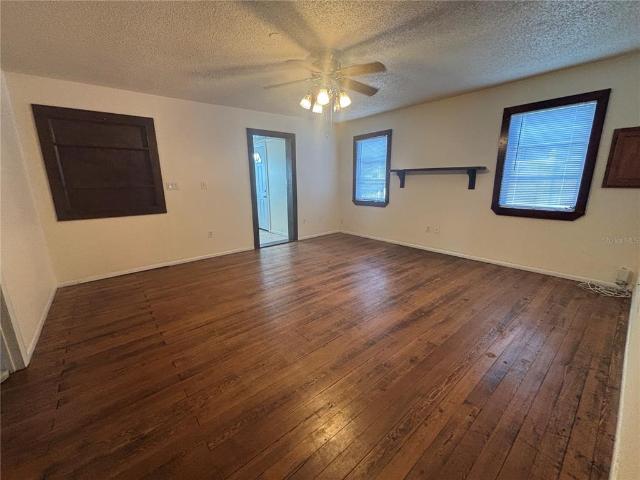 128 2nd Ave SW, Largo, FL 33770 | MLS #TB8493 | Compass