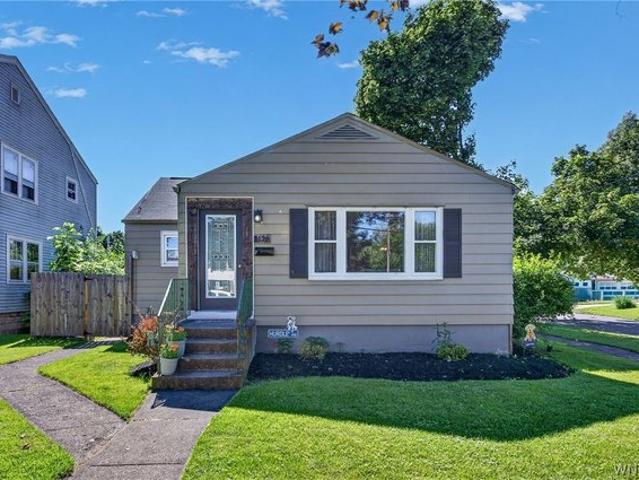128 84th St, Niagara Falls, NY 14304