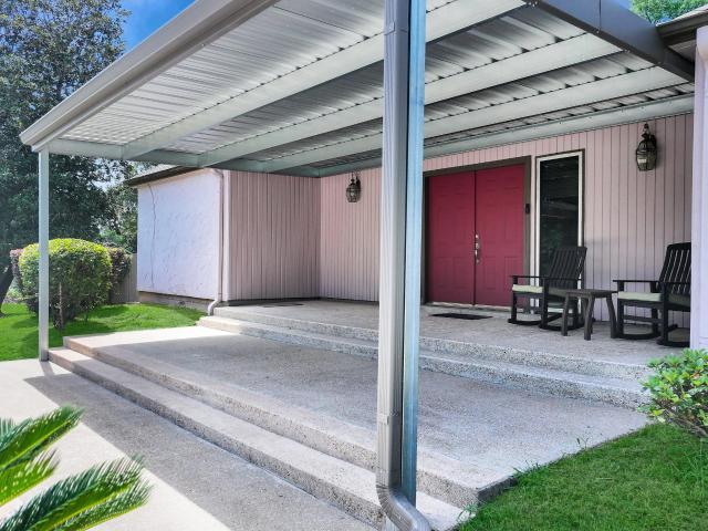 128 County Road 185